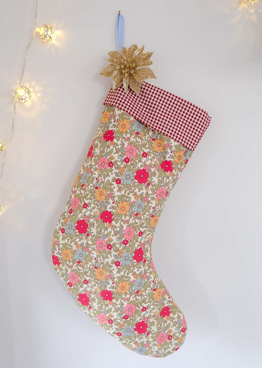 Simple Christmas Stocking With Pattern & Tutorial - Makyla Creates