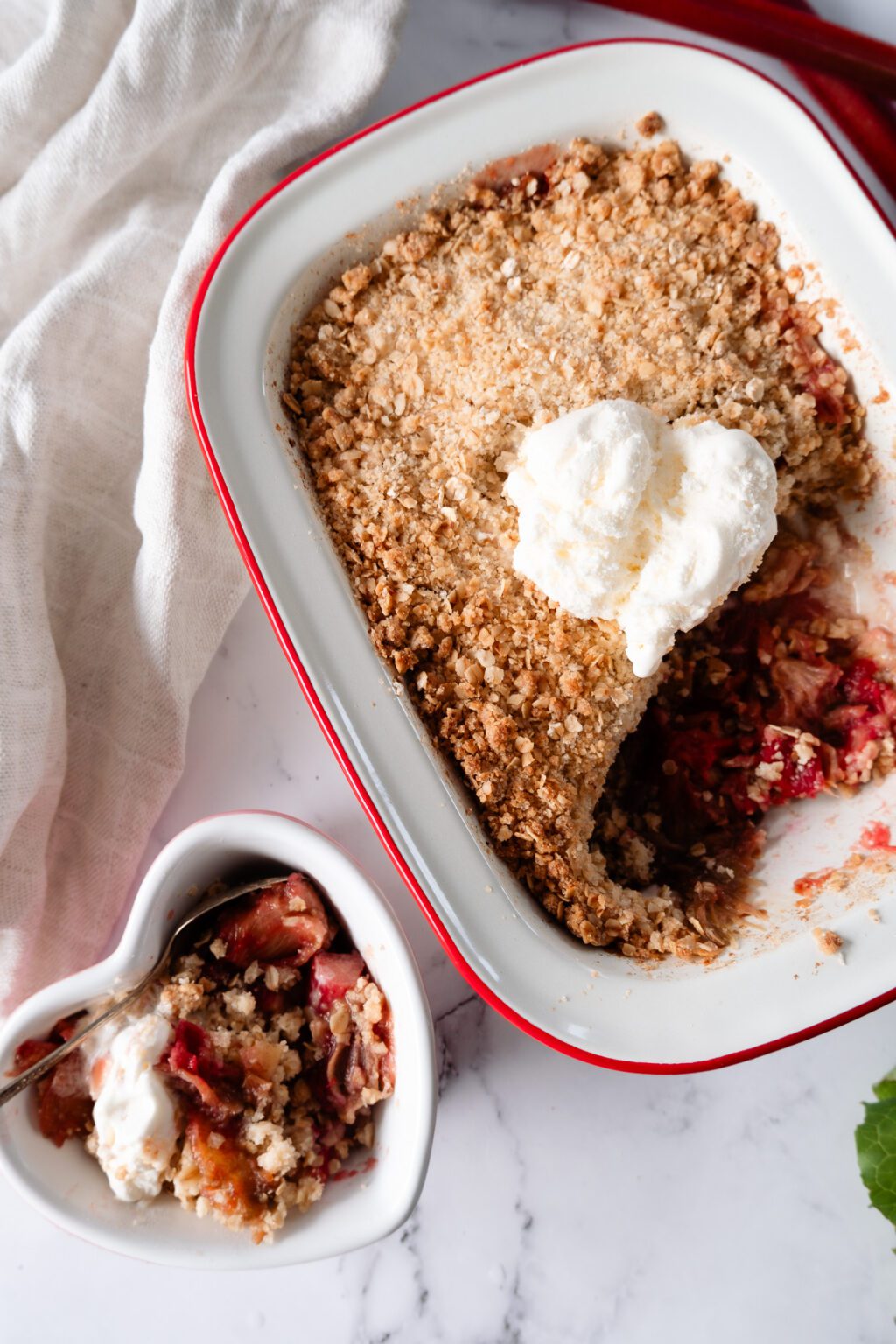 Rhubarb Apple Crumble - Makyla Creates