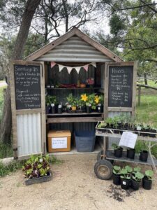 21 Charming Farmstand Ideas You’ll Want to Copy - Makyla Creates