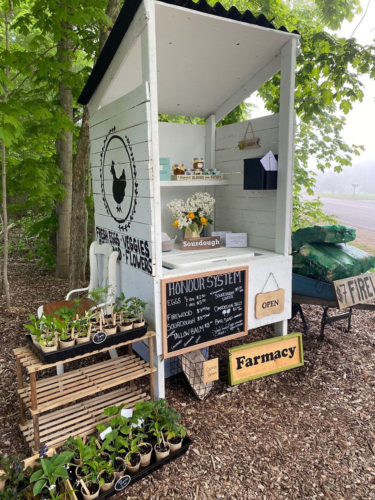 11 Charming Farmstand Ideas You’ll Want to Copy - Makyla Creates