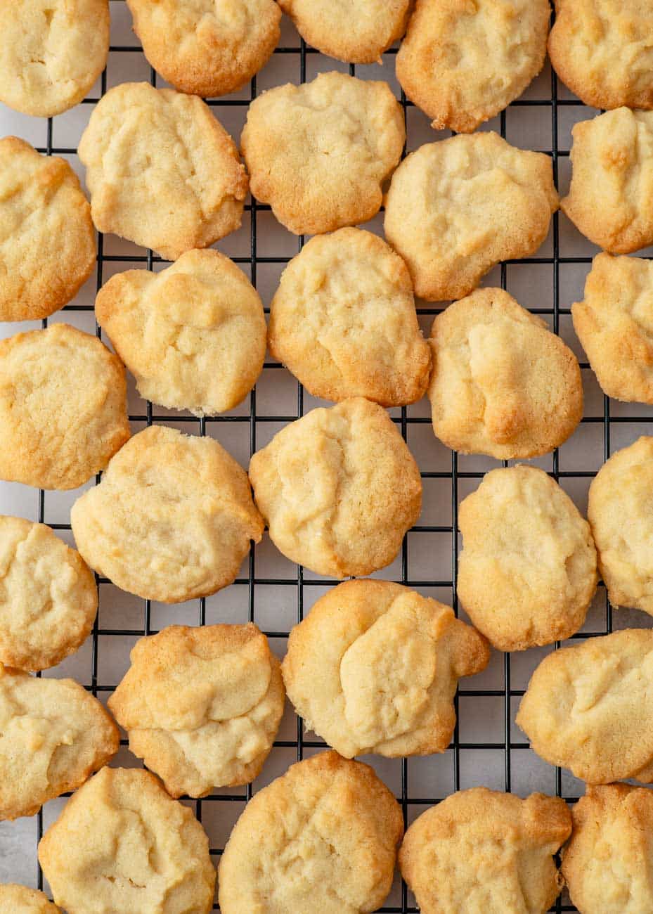 Old-Fashioned Whipped Shortbread - Makyla Creates