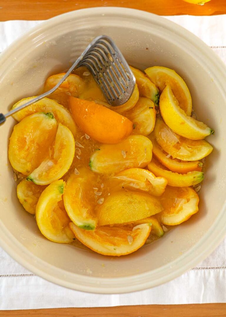 Old-Fashioned Lemonade - Makyla Creates
